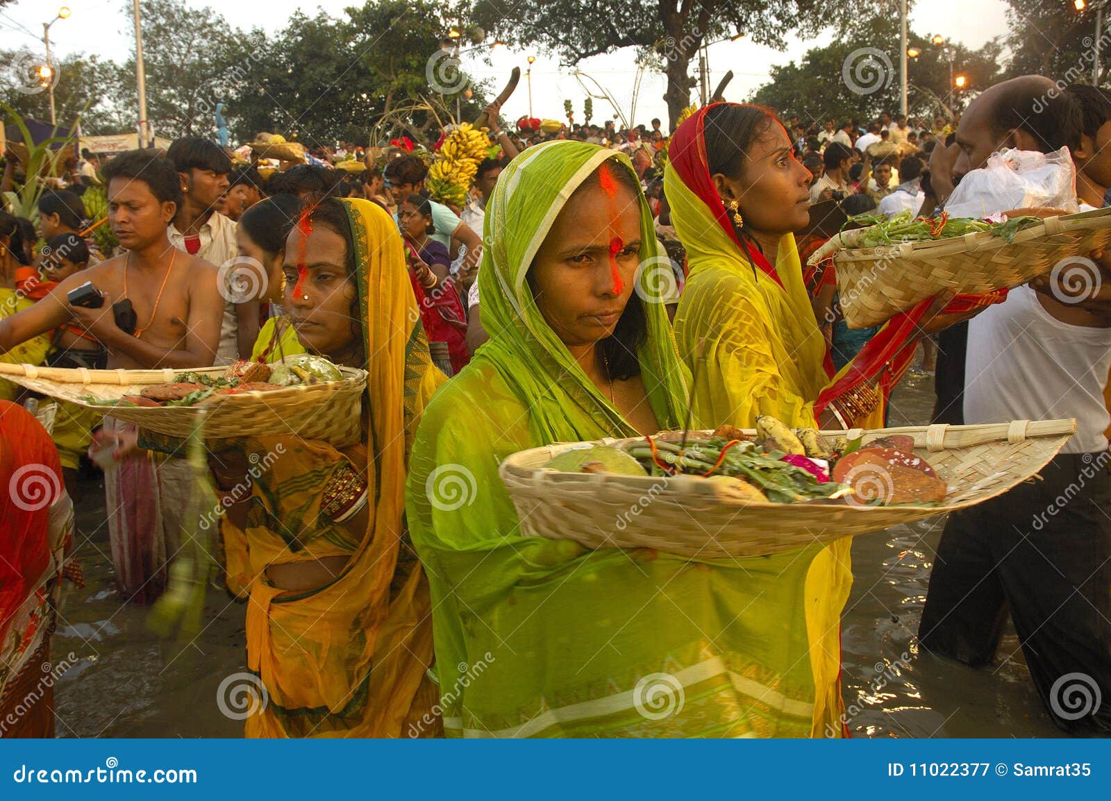 Festival De Chatt Em India. Fotografia Editorial - Imagem de ganges ...