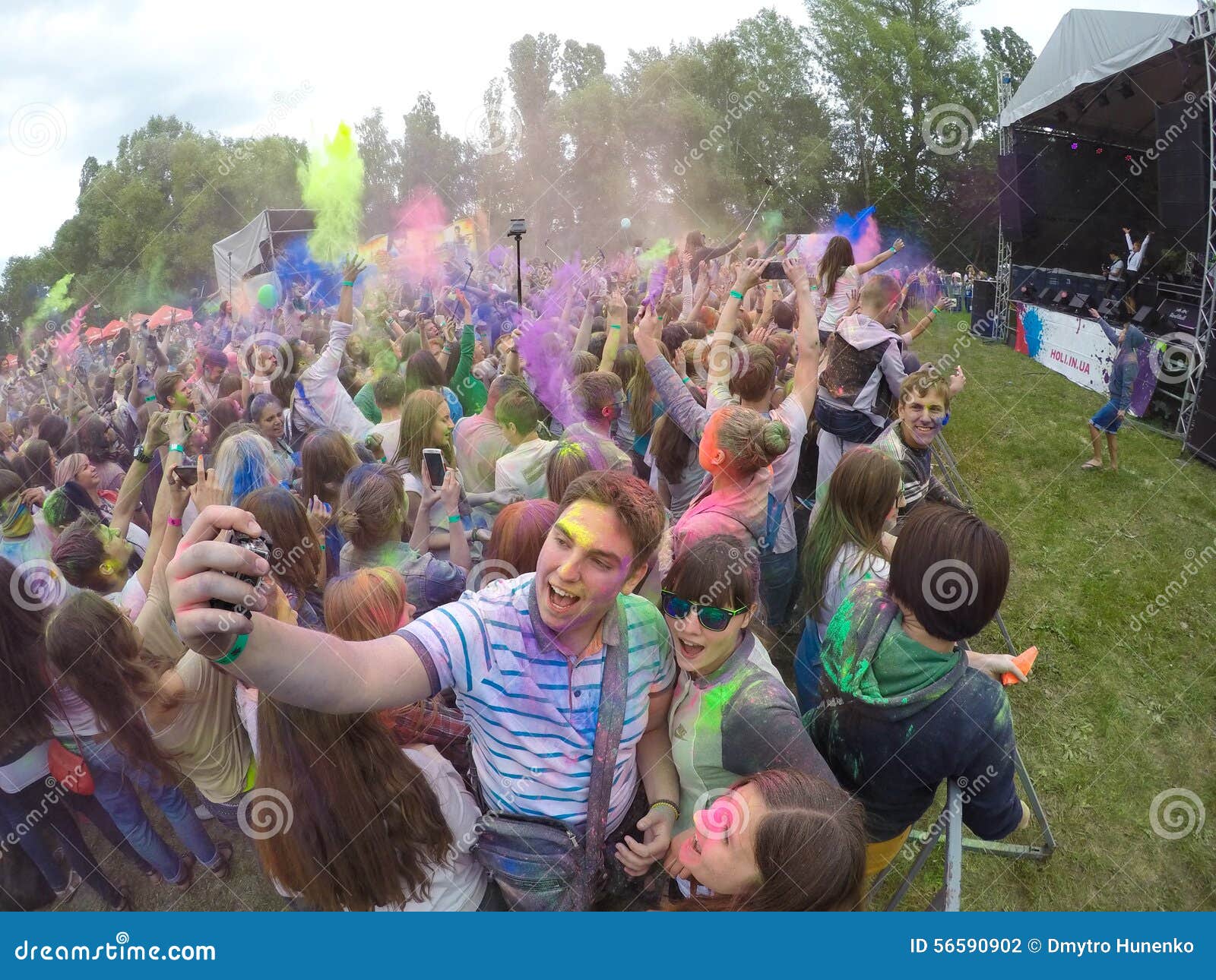 Festival indio de colores fotografía editorial. Imagen de colorido ...