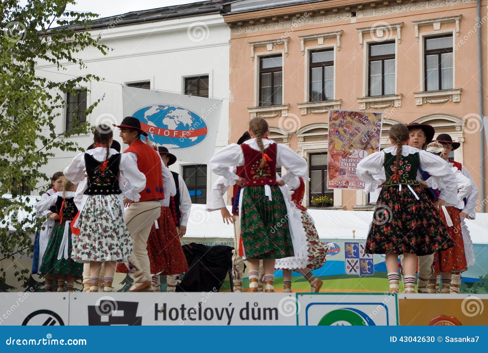 Festival Internacional CIOFF 2014 Del Folclore Imagen editorial ...