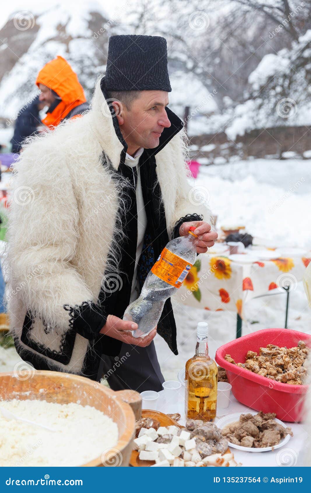 Festival Roumain D'hiver Dans Maramures Image stock éditorial - Image ...