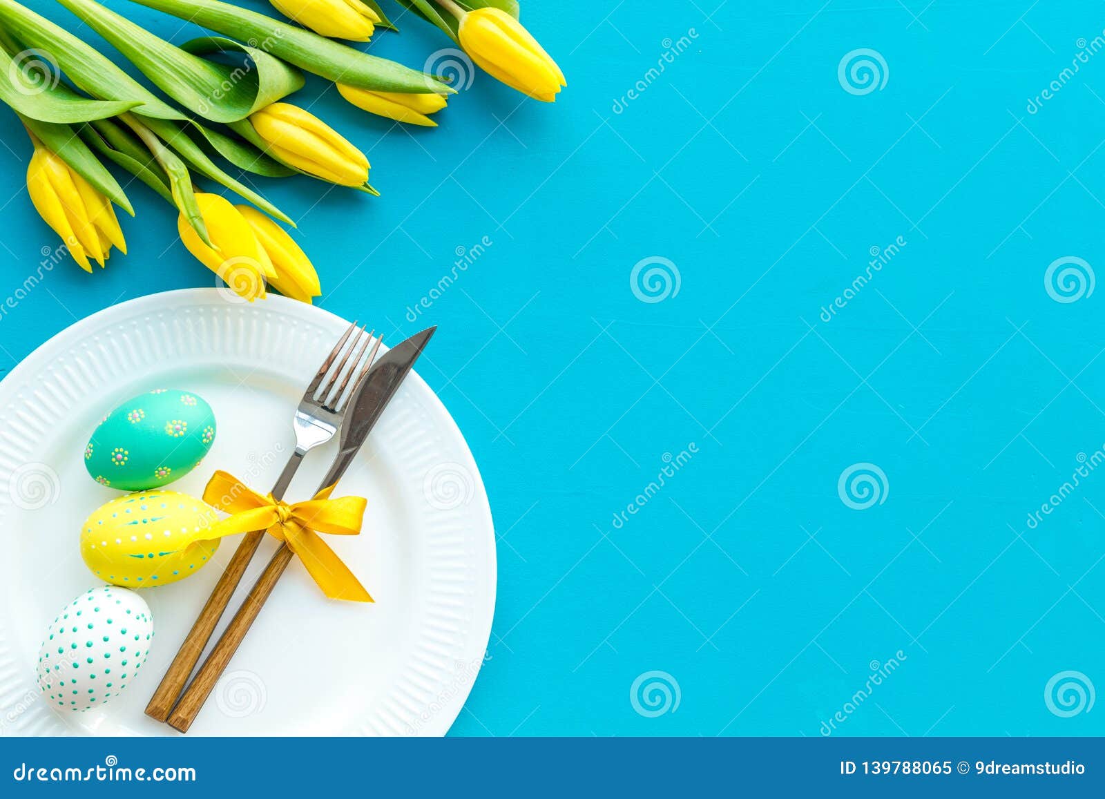 Festive Traditional Easter Dinner Concept. Tableware, Painted Eggs ...
