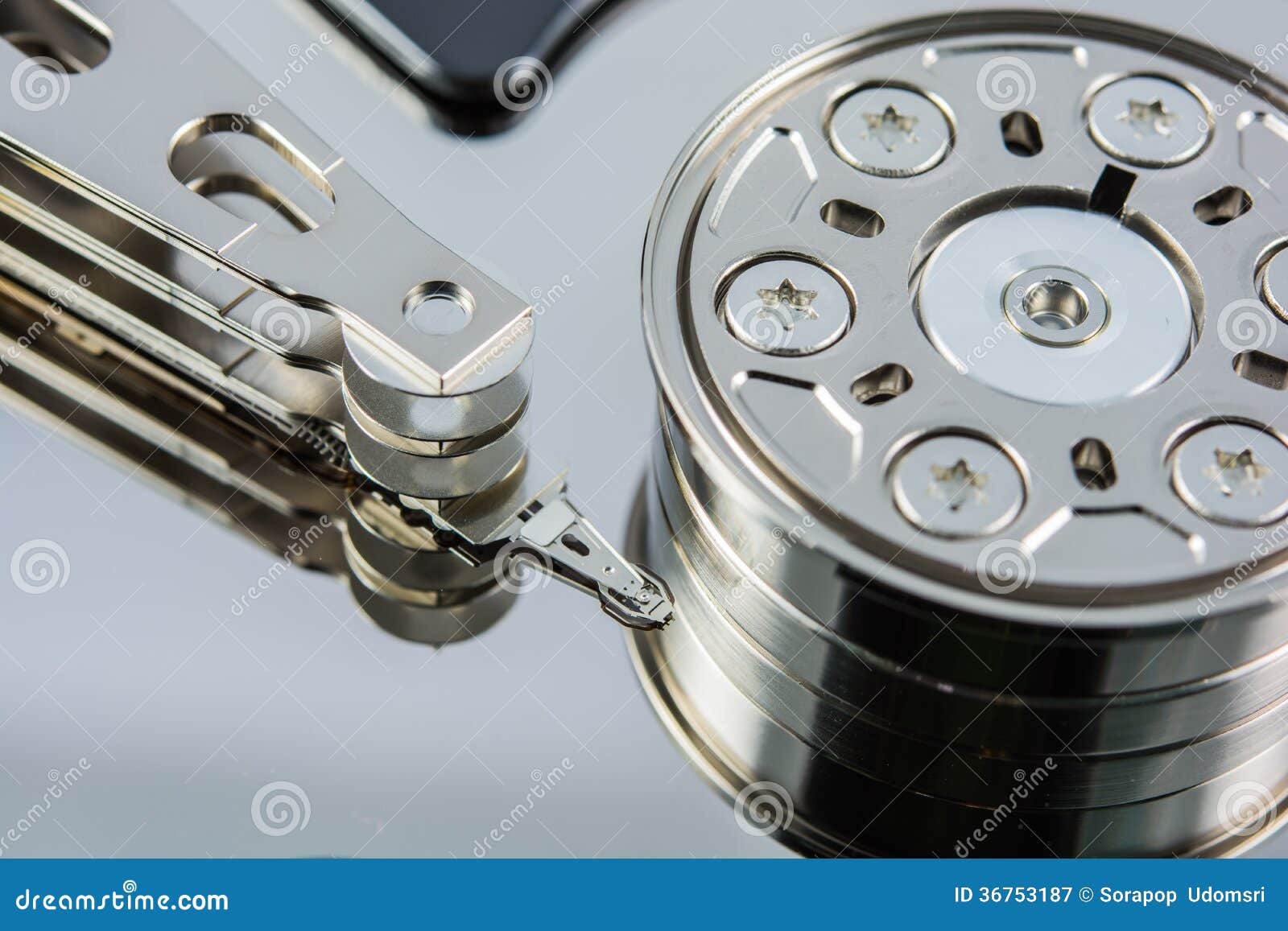 Festplatte nach innen stockbild. Bild von digital, innere - 36753187