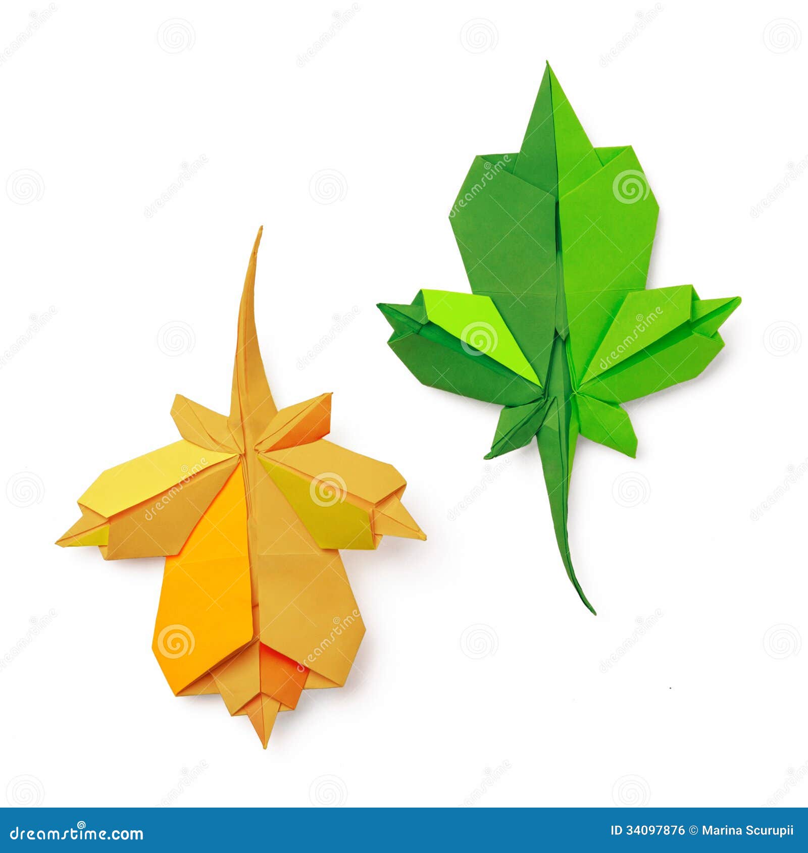 Feuilles d'origami photo stock. Image du isolement, jaune - 34097876