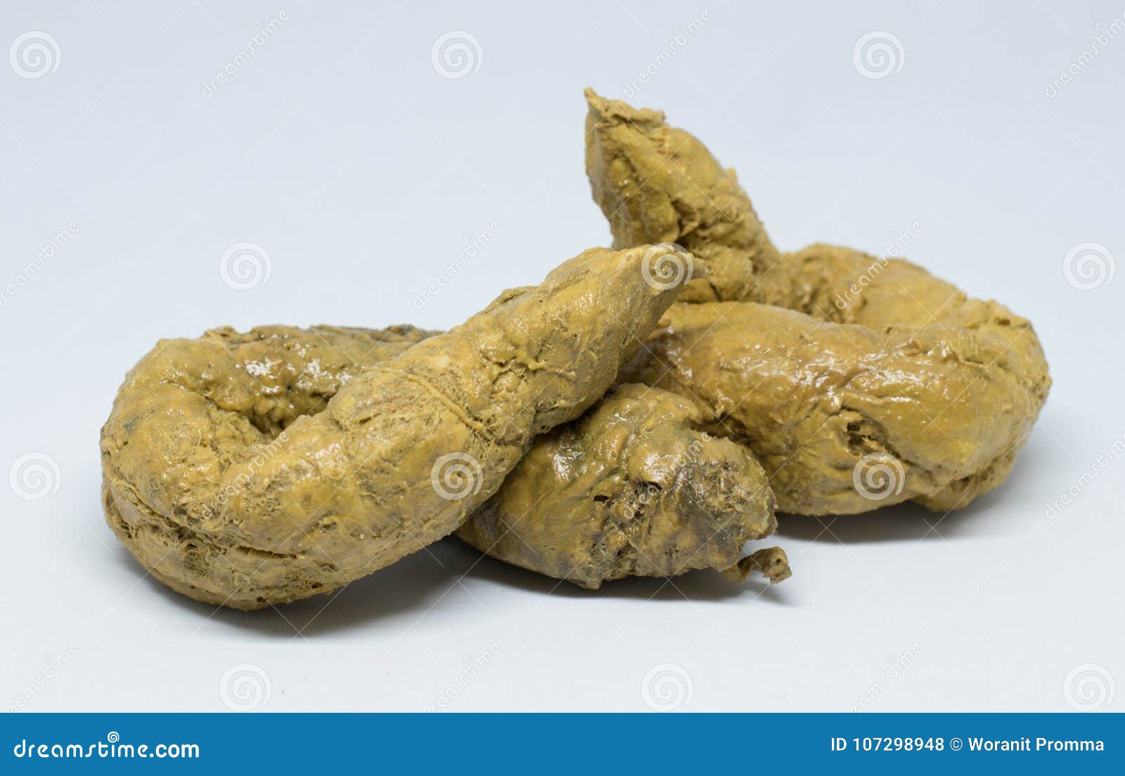 Fezes real no fundo branco foto de stock. Imagem de textura - 107298948