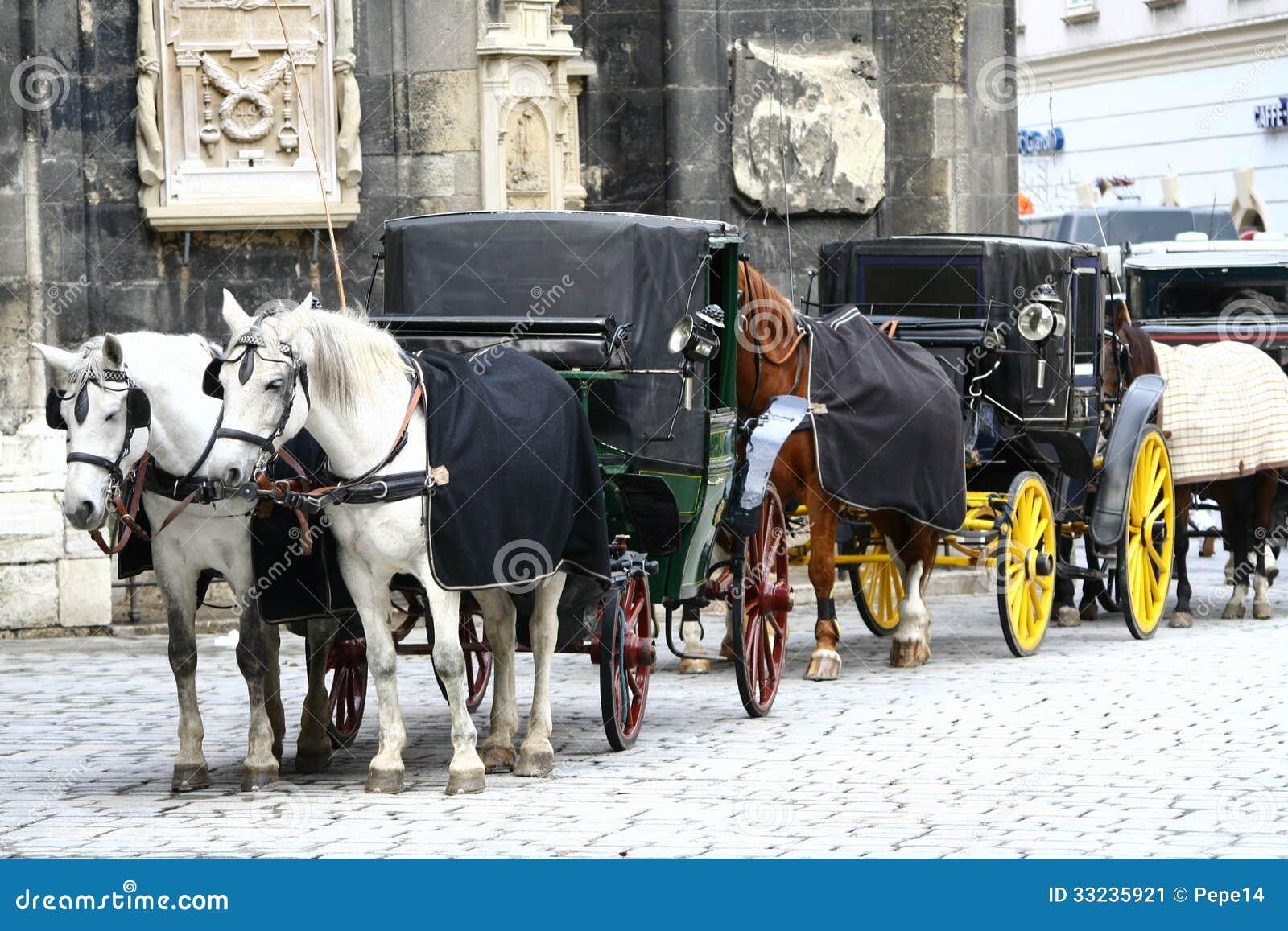 Fiaker in Wien stockbild. Bild von pferd, geschichte - 33235921
