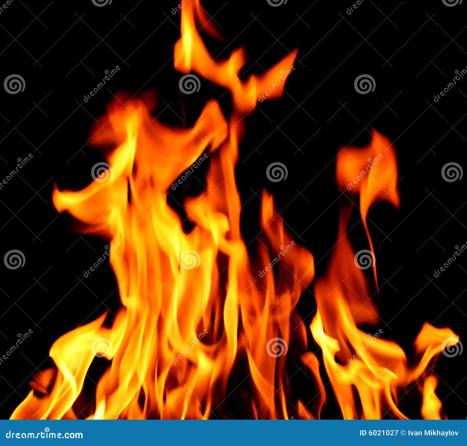 Fiamma del fuoco immagine stock. Immagine di sfondo, camino - 6021027