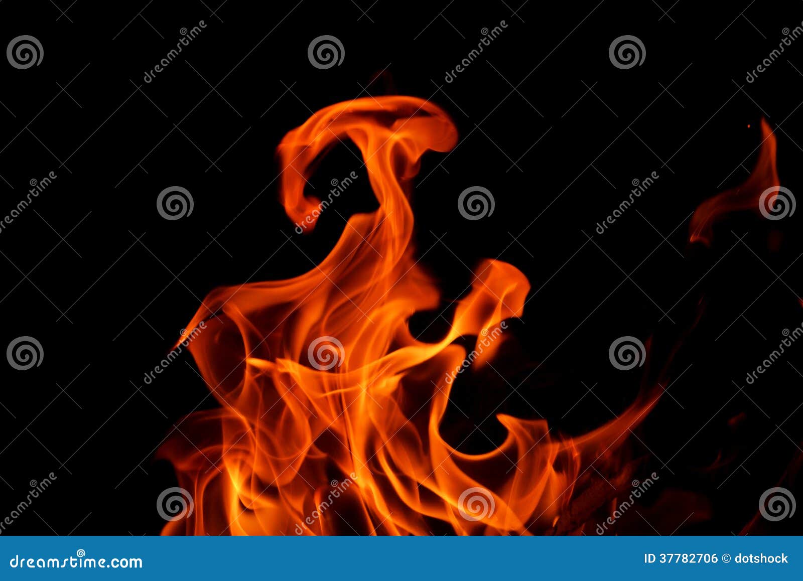 Fiamma Del Fuoco Su Fondo Nero Fotografia Stock - Immagine di inferno ...