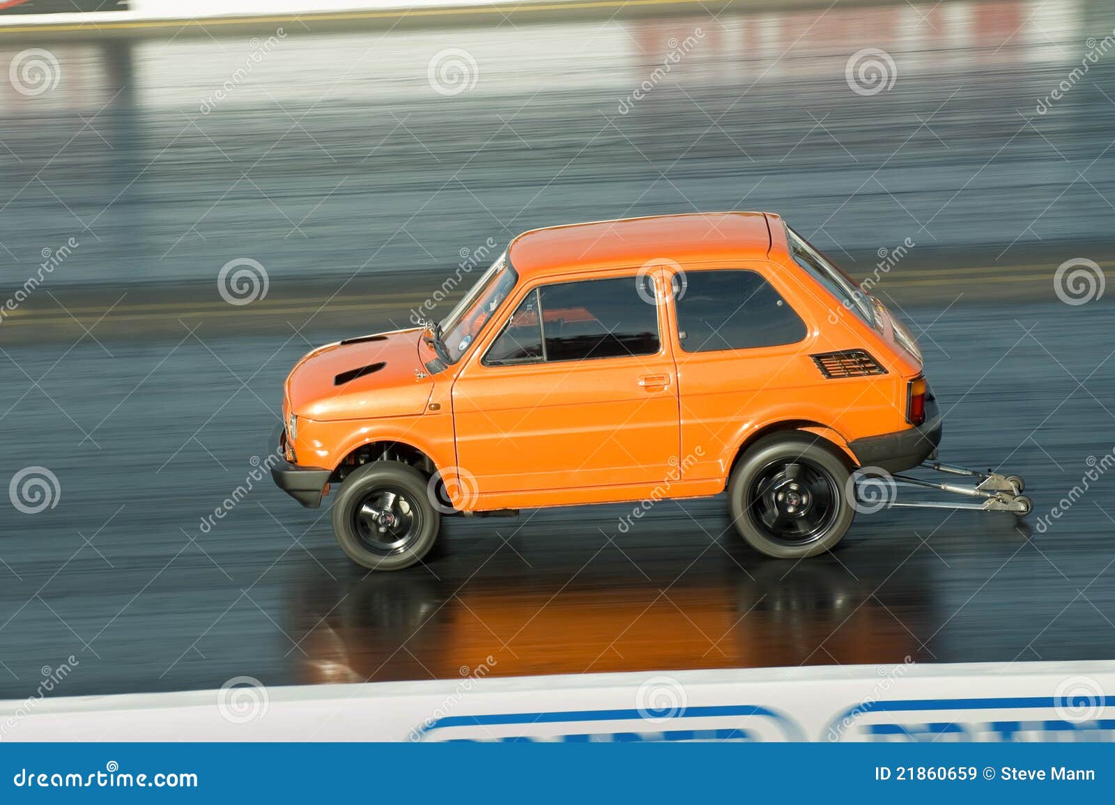 Fiat dragster editorial stock image. Image of track, auto - 21860659