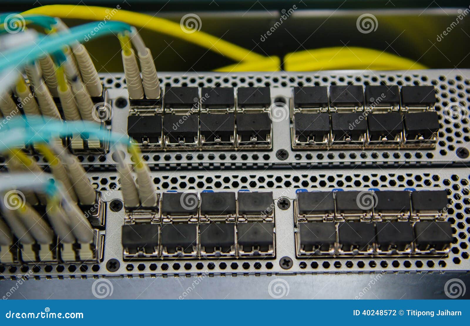 Fiber Connect To SAN Switch Stock Photo - Image of hardware, cord: 40248572