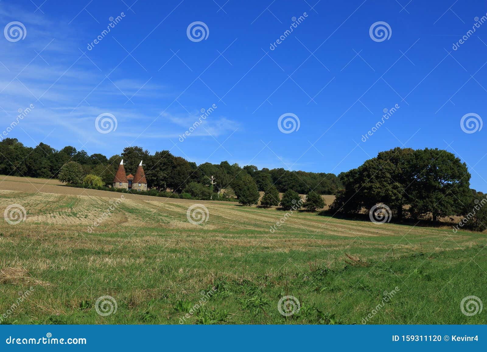 Fields and Meadows in the Heart of the Kent Countryside Stock Photo ...