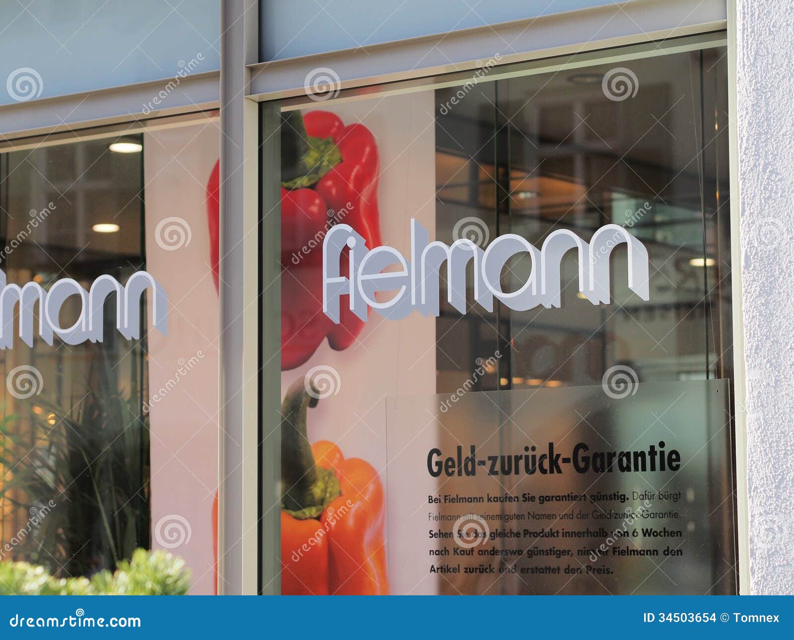 Fielmann image stock éditorial. Image of optométriste - 34503654