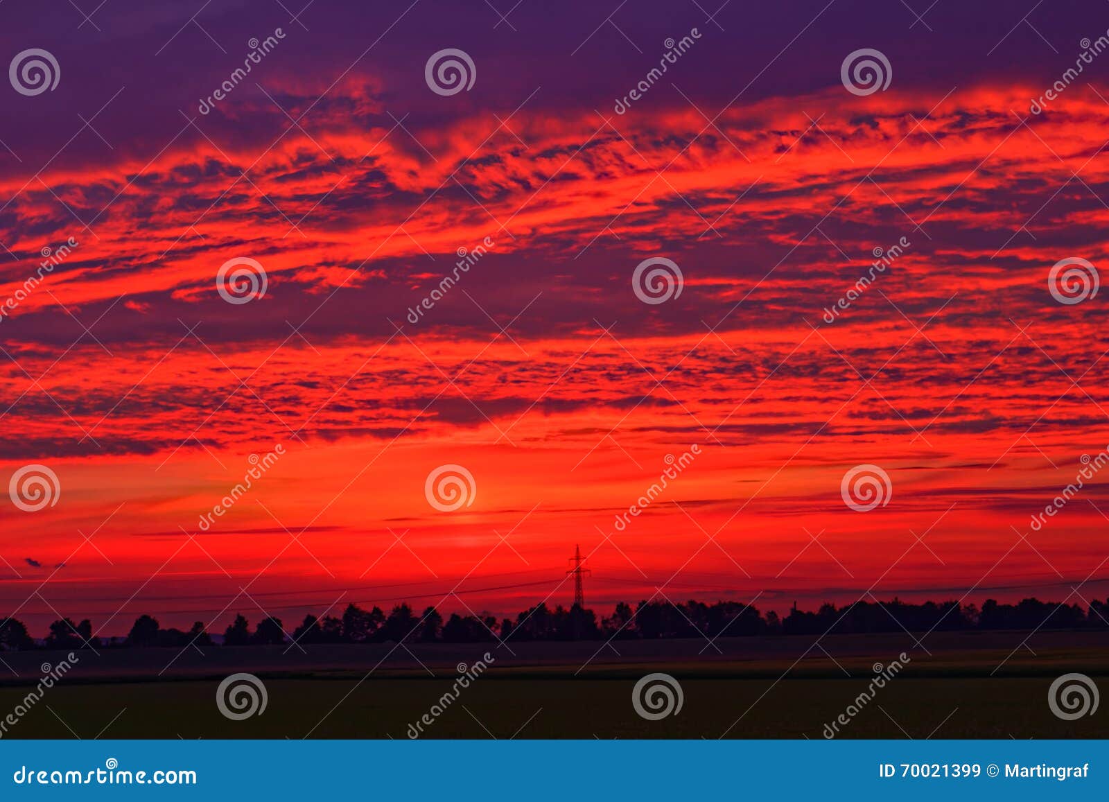 Fiery Red Cloud-covered Sky Glowing by Sunset in the Countryside Stock ...