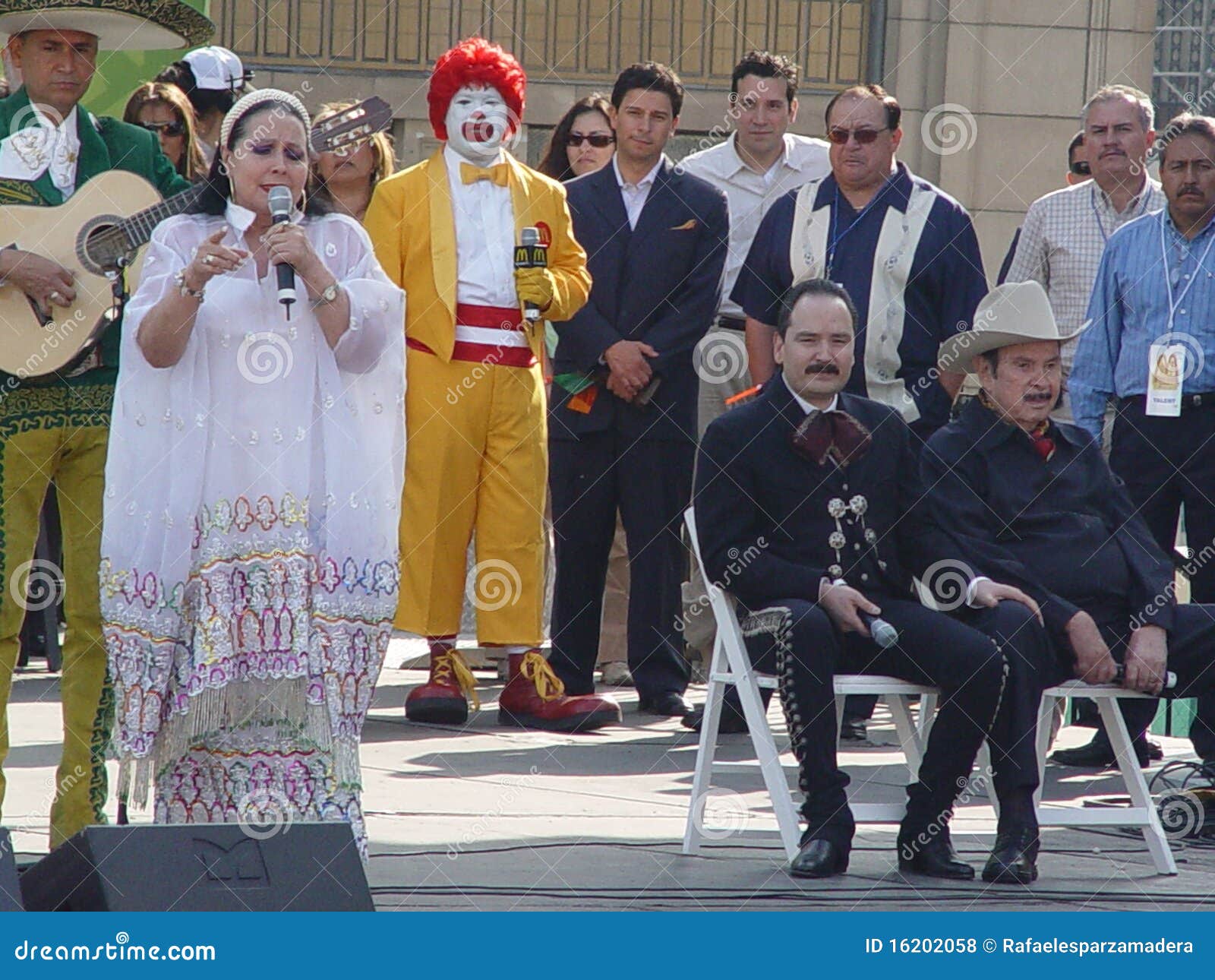 Fiesta Broadway, Los Angeles, CA 2005 Editorial Stock Photo - Image of ...