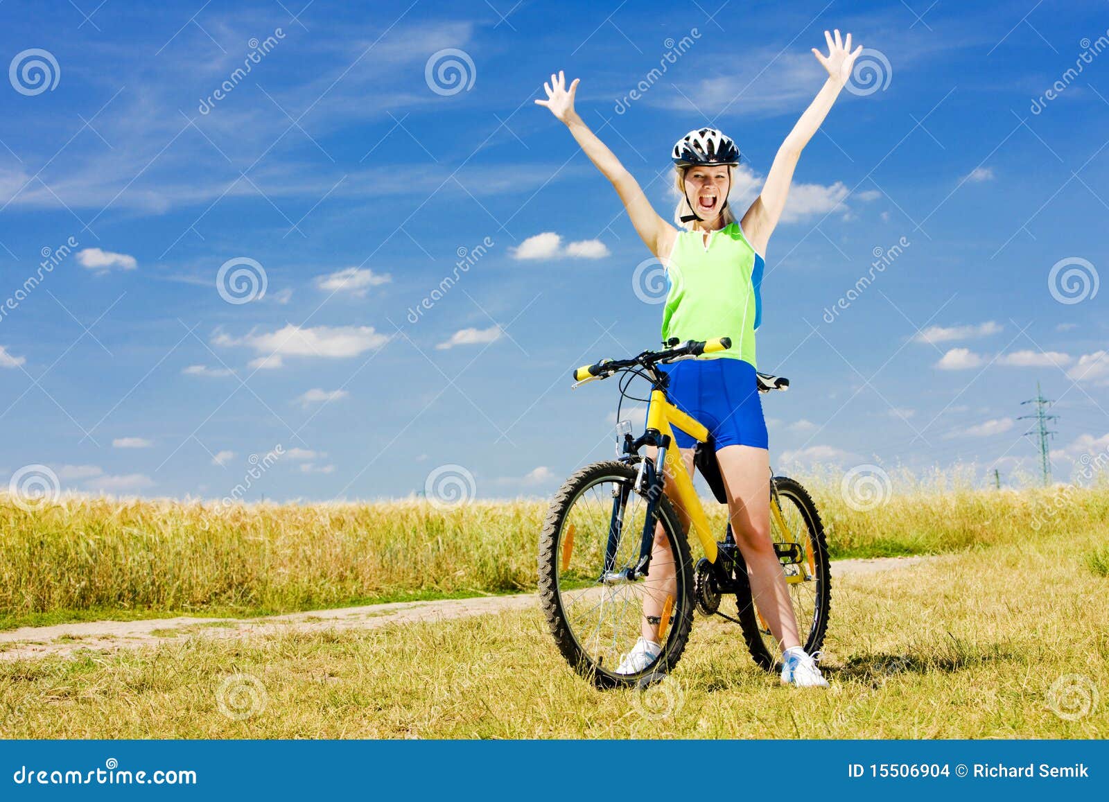 Fietser stock foto. Image of één, fietsen, vrijetijdsbesteding - 15506904