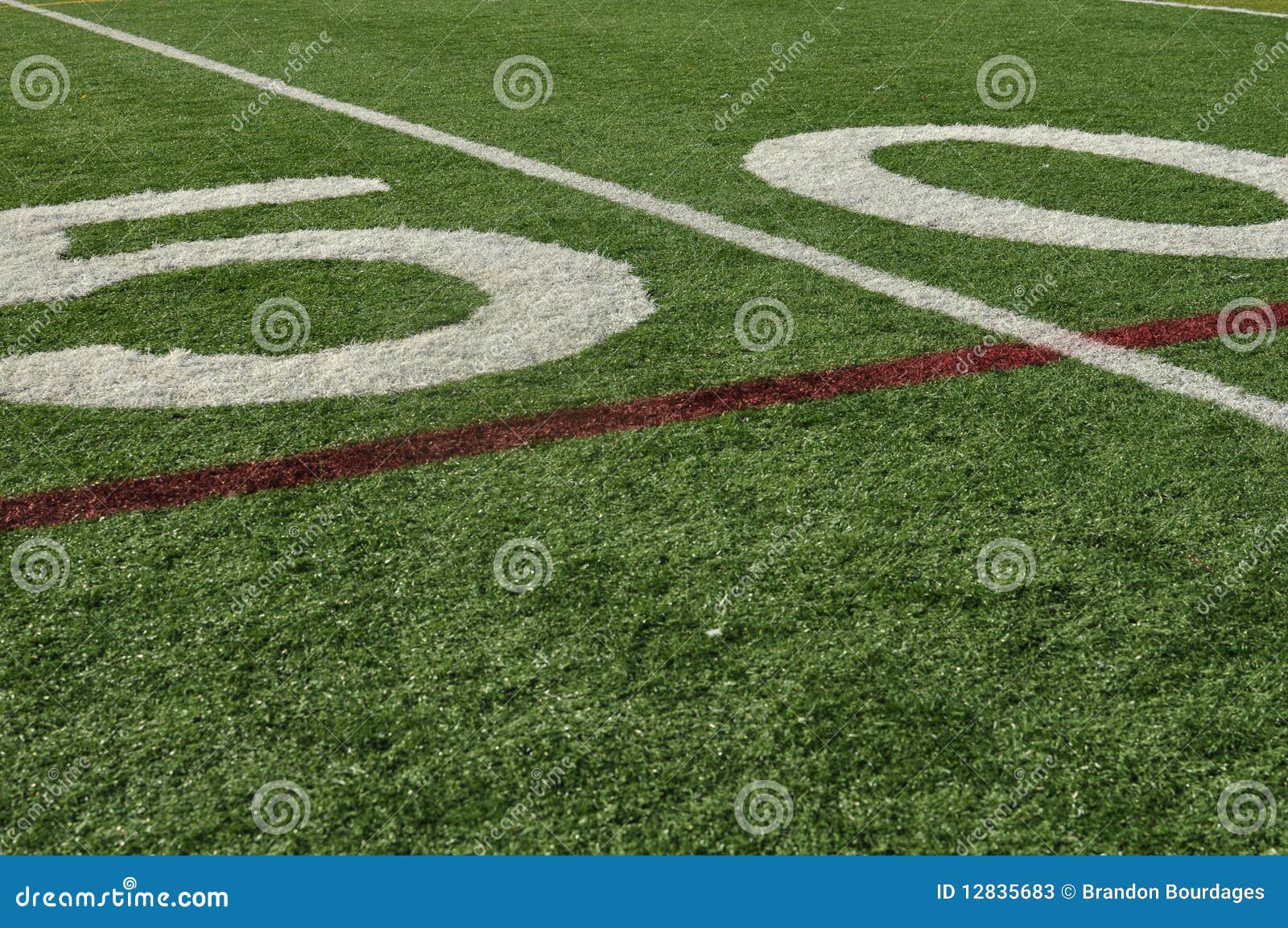 Fifty Yard Line stock image. Image of high, back, score - 12835683