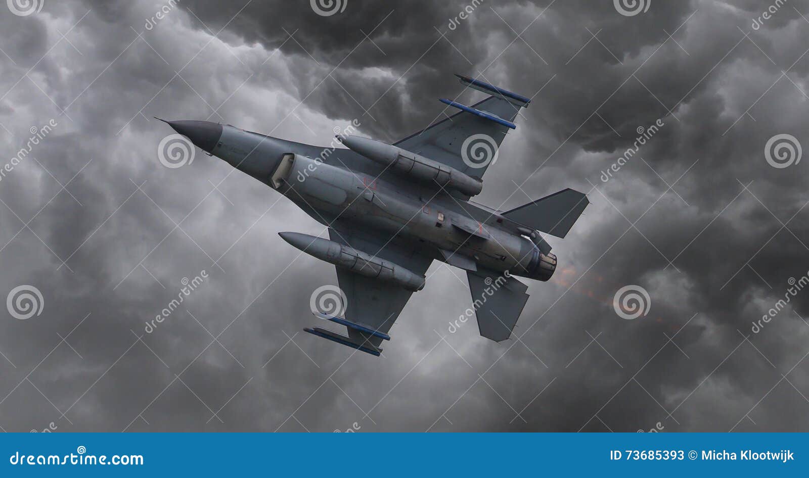Fighter jet flying fast stock image. Image of military - 73685393