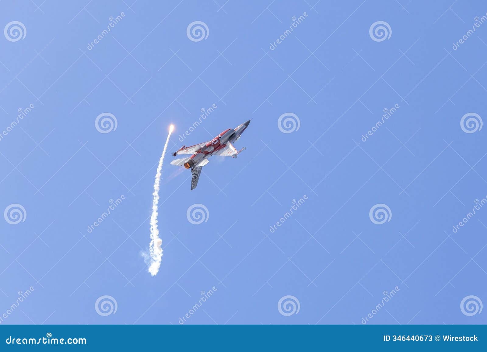 Fighter Jet Releases Flare at Airshow Editorial Stock Photo - Image of ...