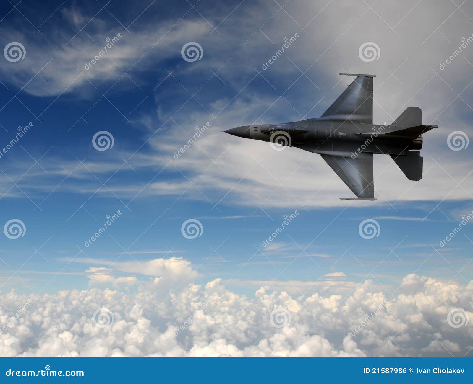 Fighter jet in the sky stock photo. Image of speed, viper - 21587986
