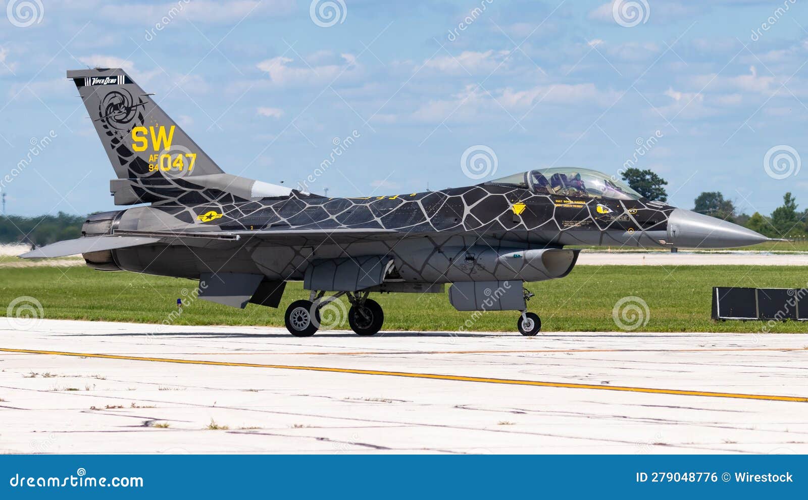 Fighter Jet Soaring through a Bright Blue Sky. Editorial Photo - Image ...