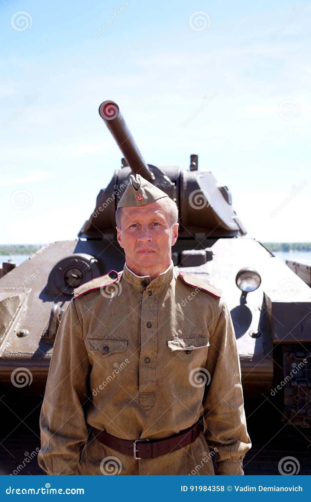 Fighter of Red Army in the Form of Times of World War II at Tank Stock ...
