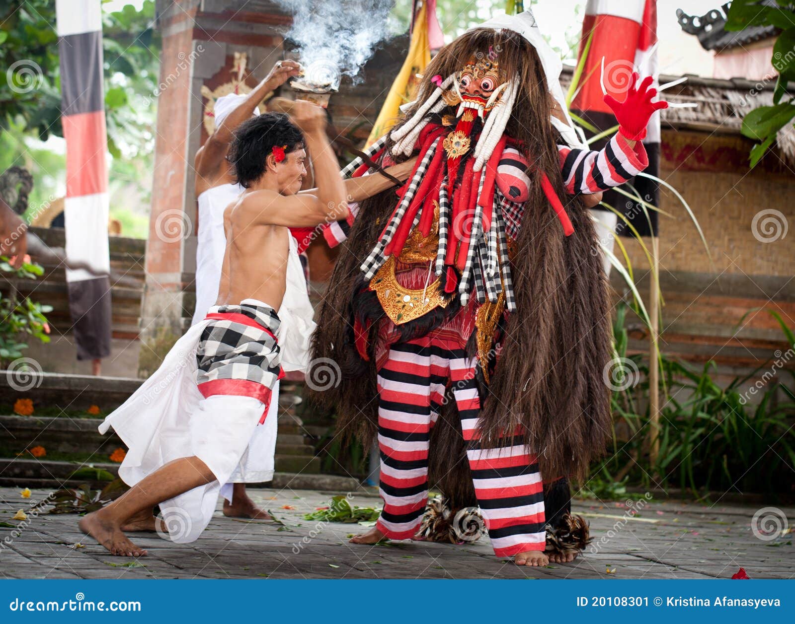 Fighting with Evil Demon Rangda Bali Indonesia Editorial Photo - Image ...
