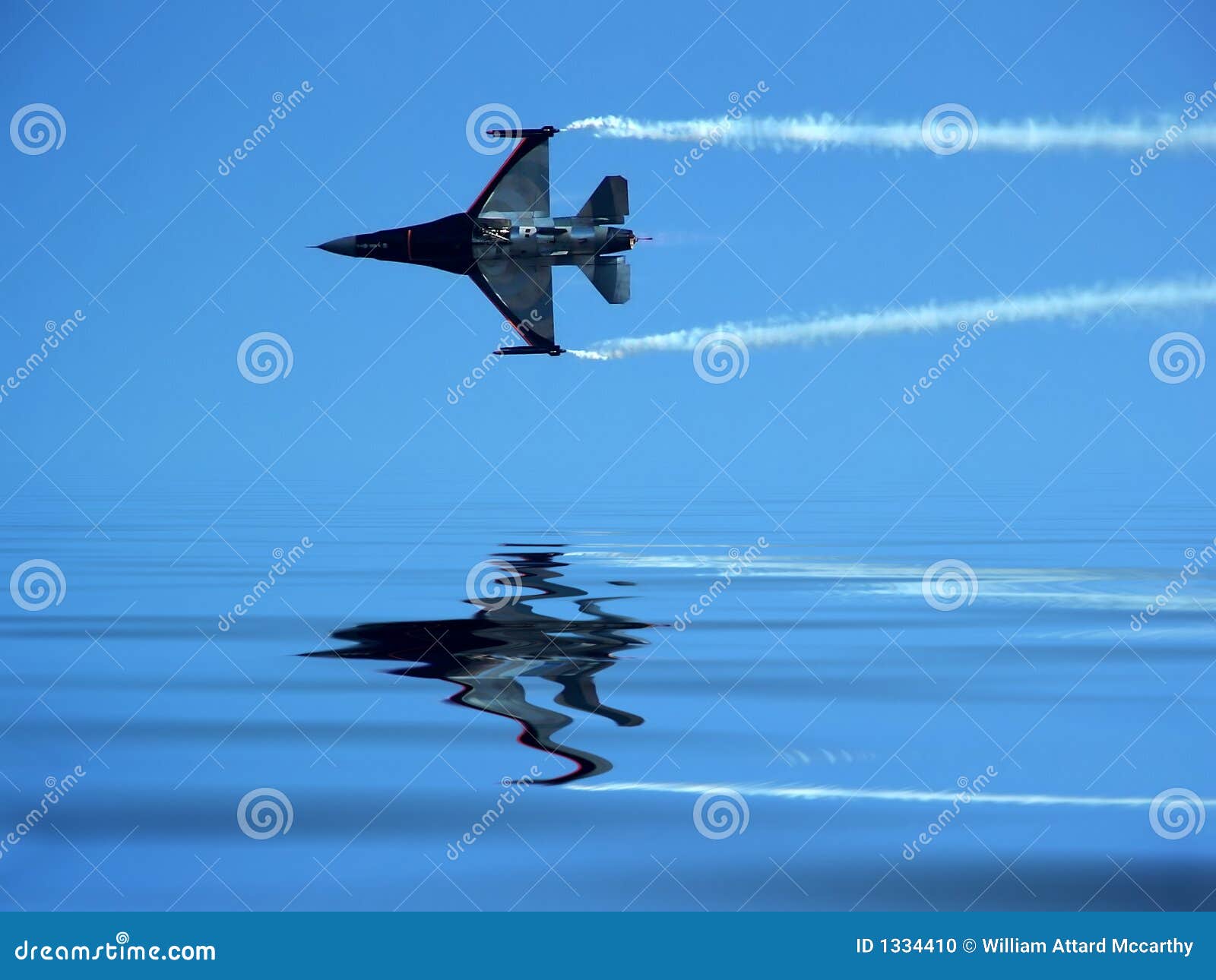 Fighting Jets stock photo. Image of wing, plume, topgun - 1334410