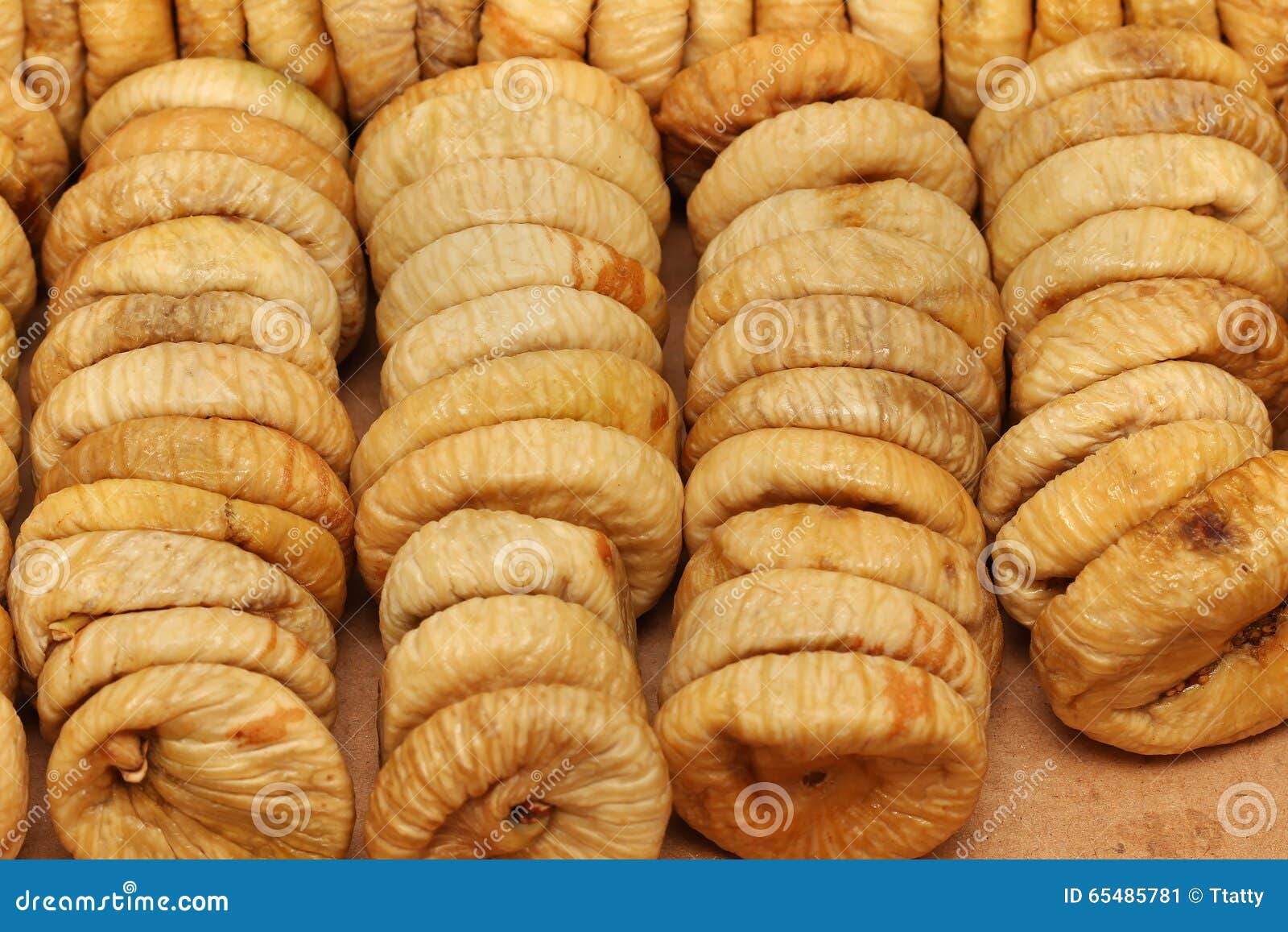 Figos secos imagem de stock. Imagem de seco, fruta, naughty - 65485781