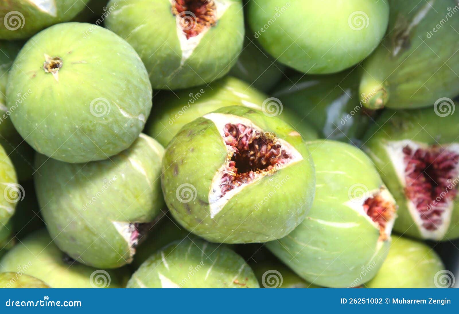 Figues vertes photo stock. Image of ingrédient, frais - 26251002