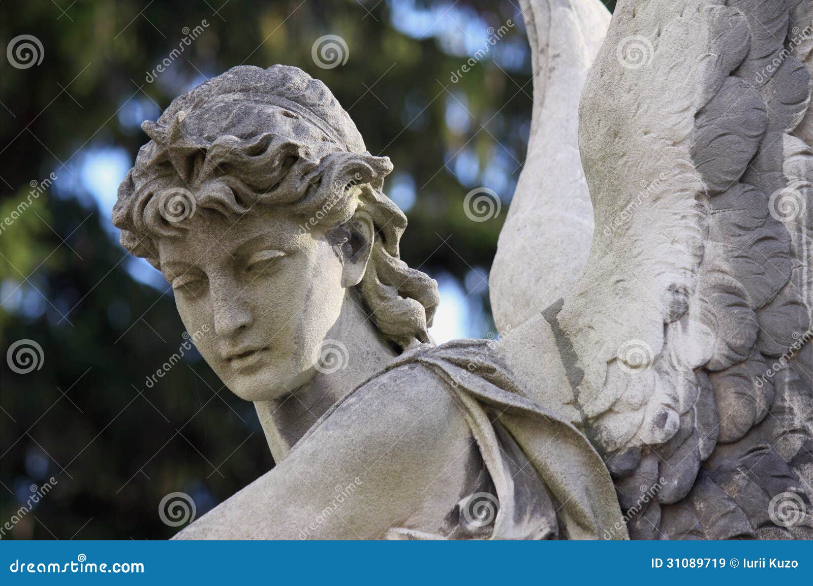 Figura dell'angelo immagine stock. Immagine di religioso - 31089719