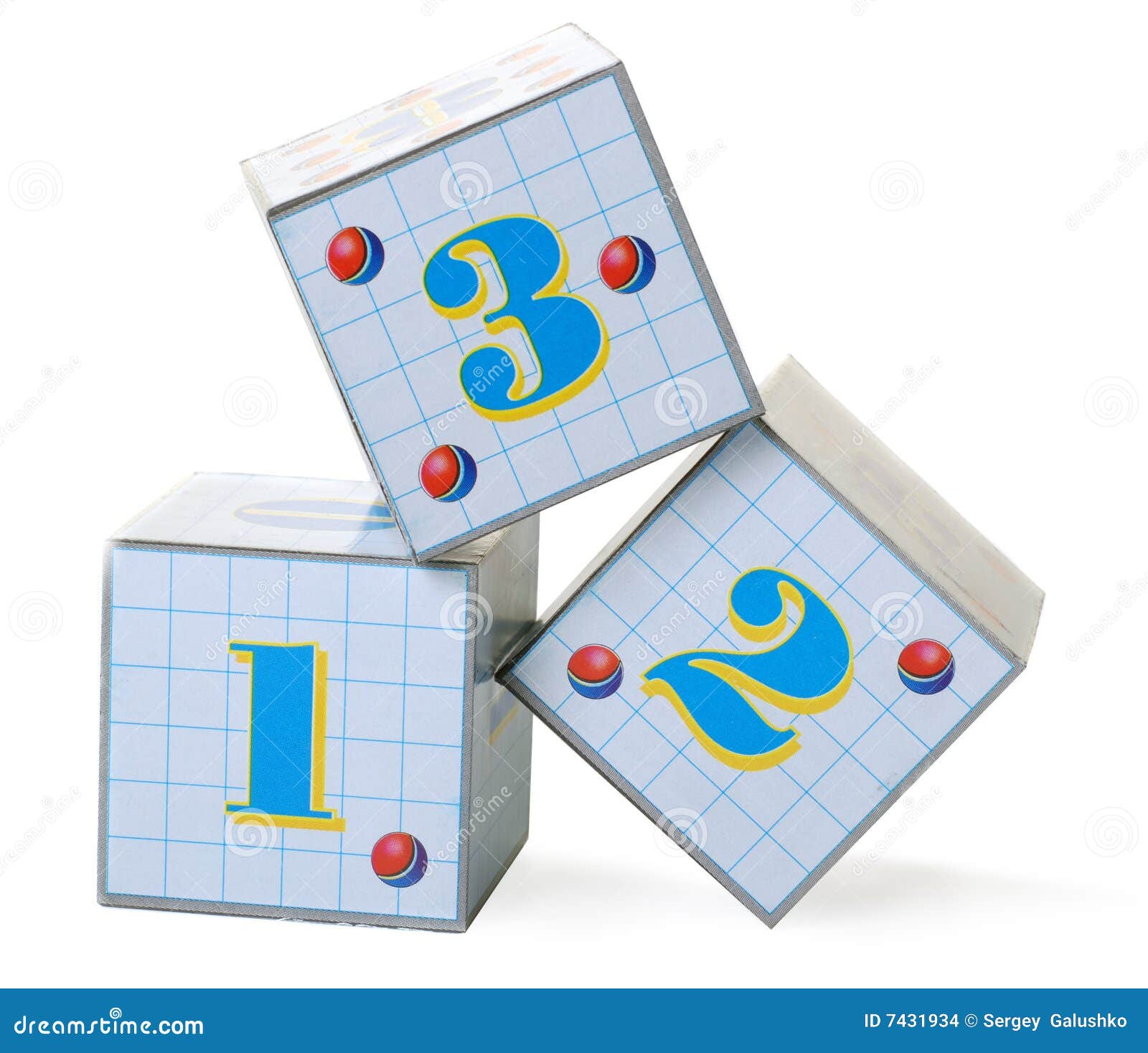 Figuras en los cubos foto de archivo. Imagen de construido - 7431934