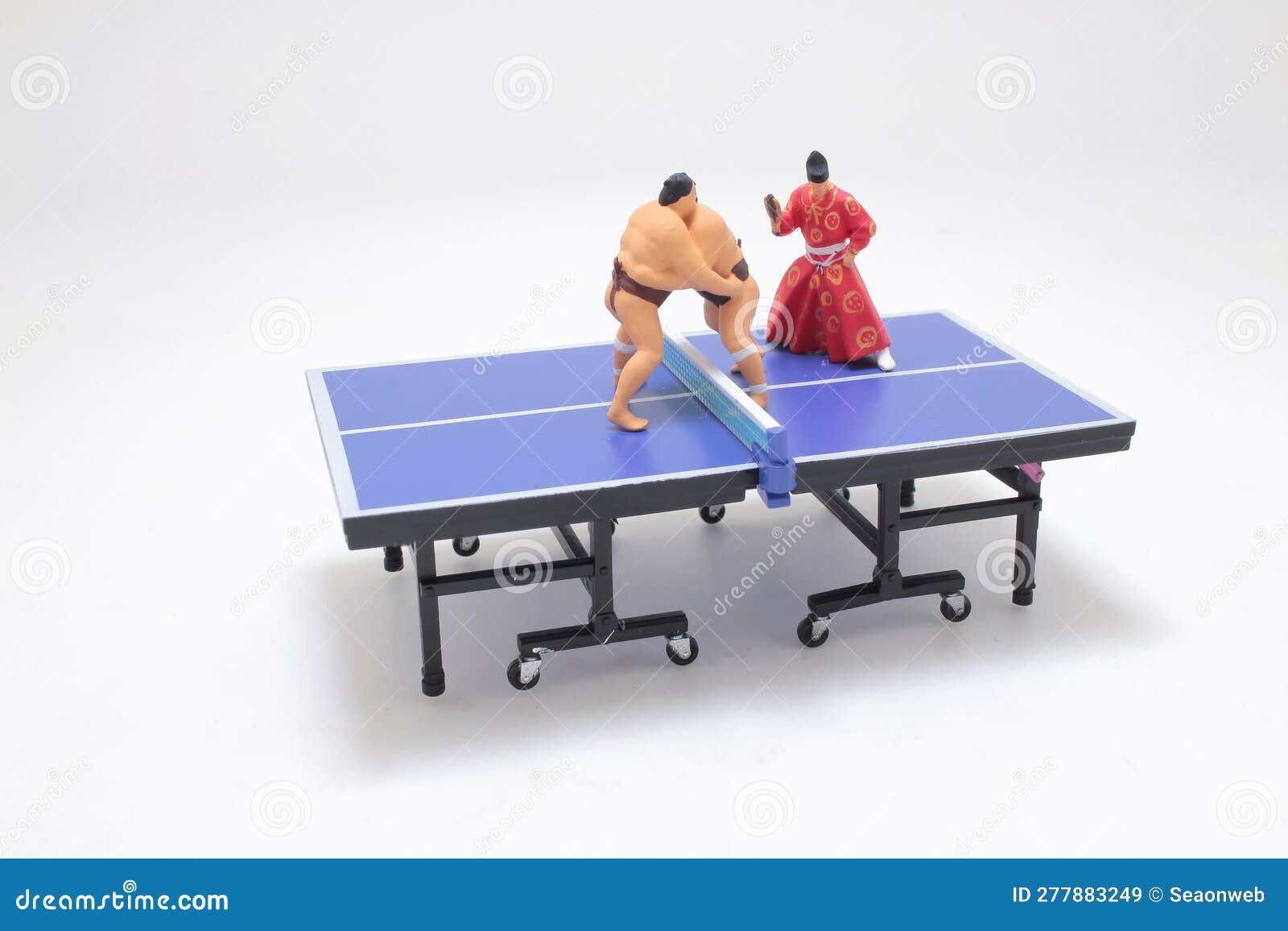 Figure Sumo Play on the Ping Pong Table Stock Image - Image of ...