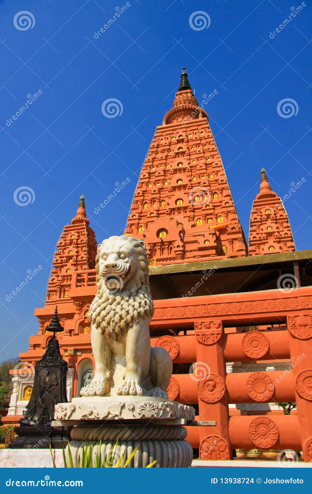 Figurehead Lion Front of the Pagoda. Stock Photo - Image of asia ...
