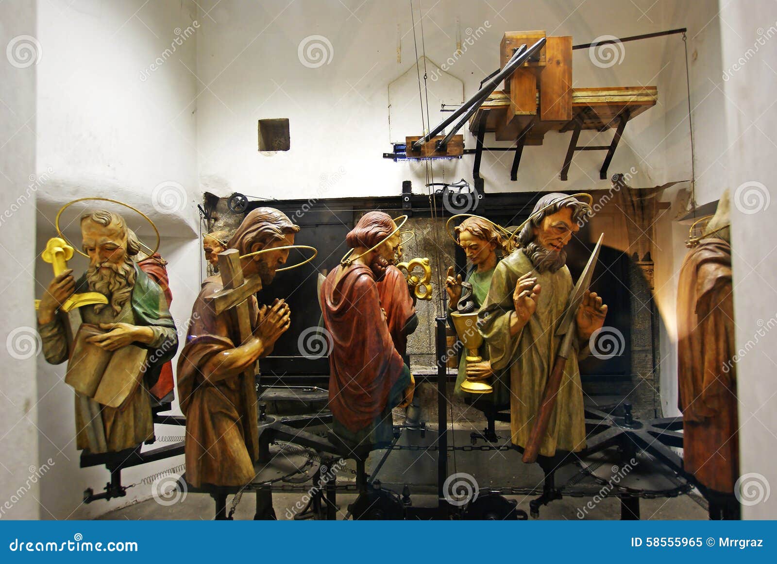 The Figures of the Twelve Apostles Stock Image - Image of ancient ...