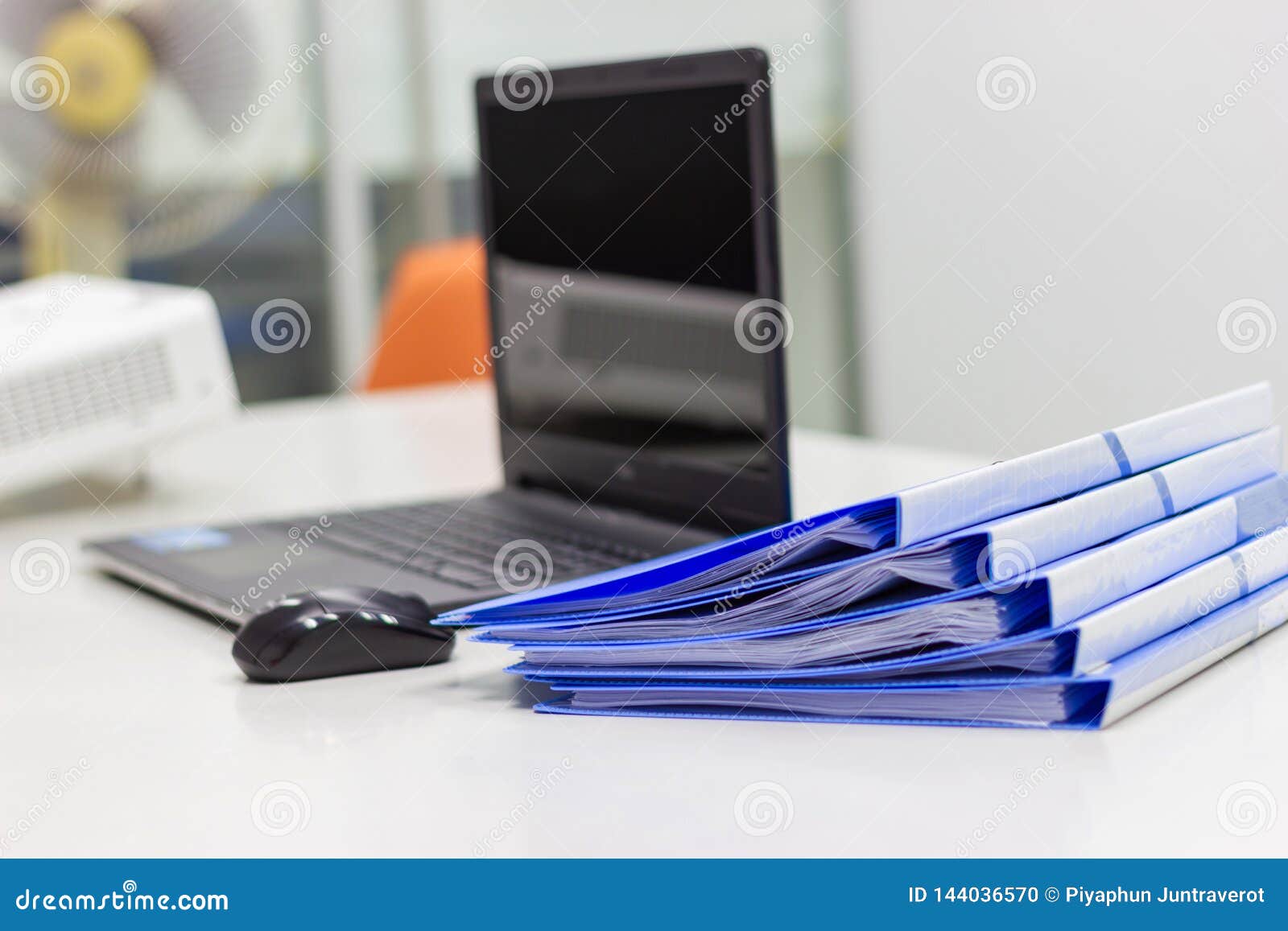 File Folder with Documents and Documents. Retention of Contracts Stock ...