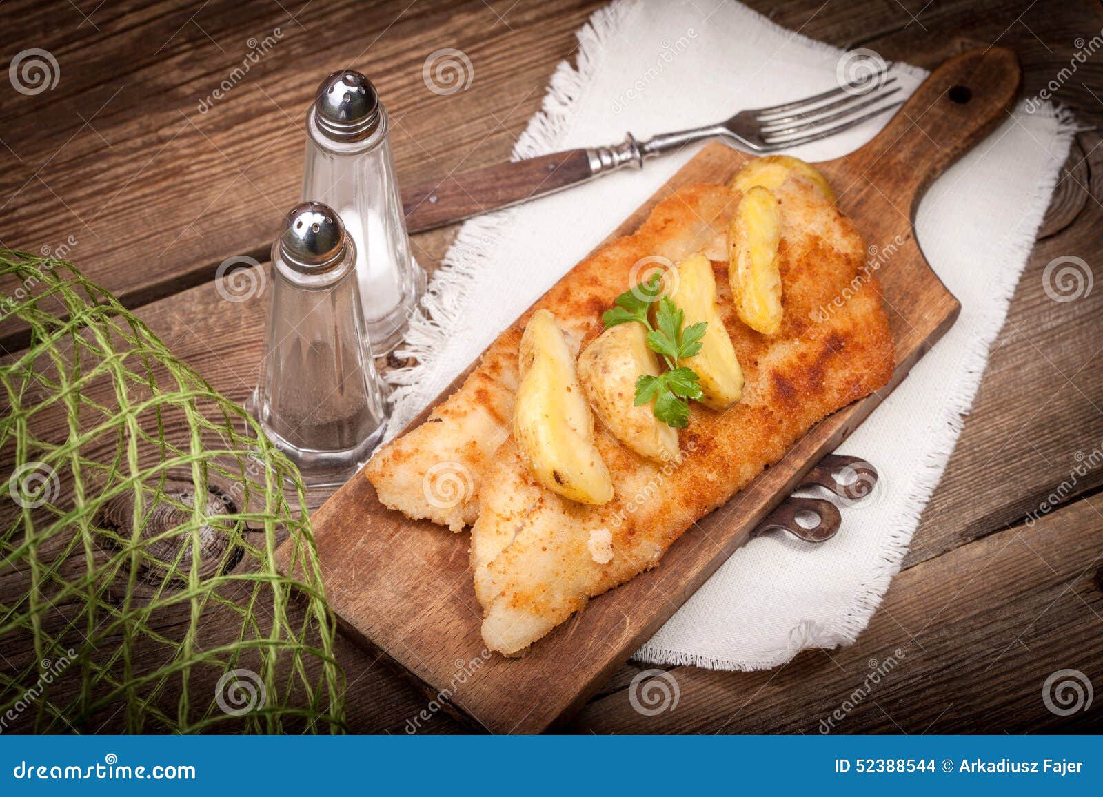 Filet de morue frit photo stock. Image du seafood, repas - 52388544