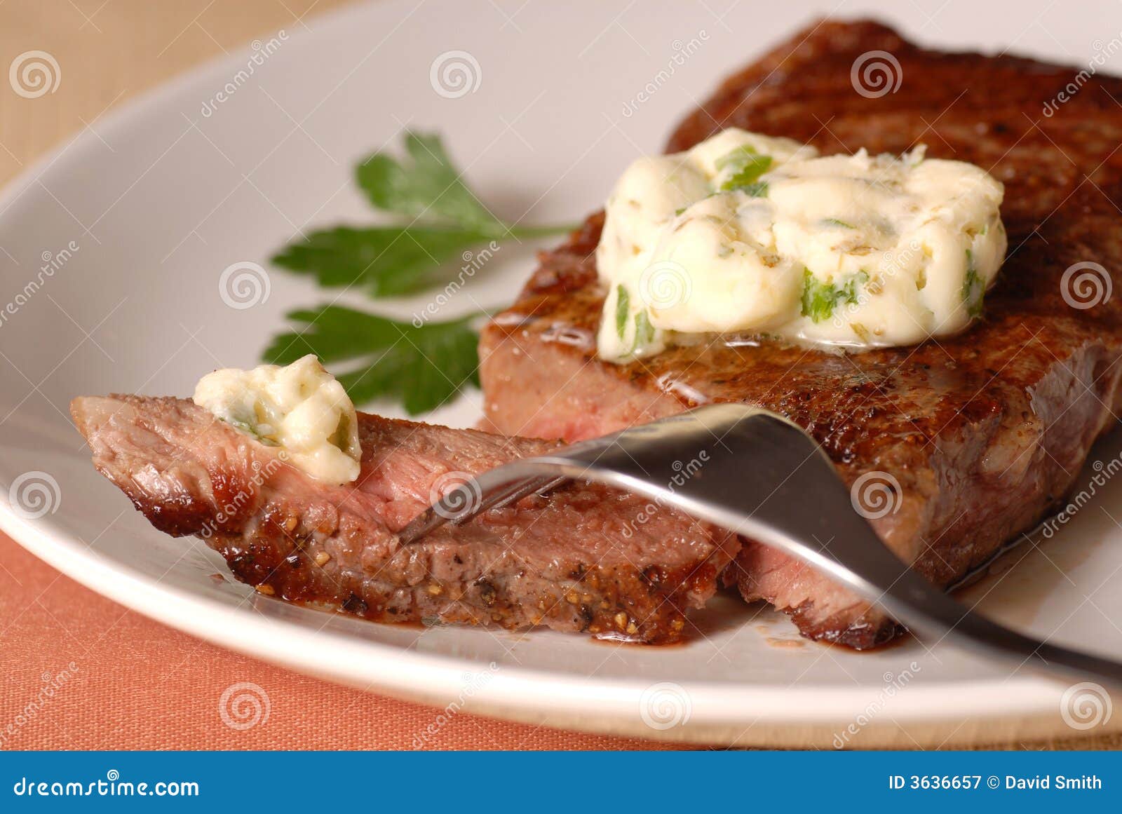 Filete Asado a La Parilla Del Ribeye Imagen de archivo - Imagen de ...