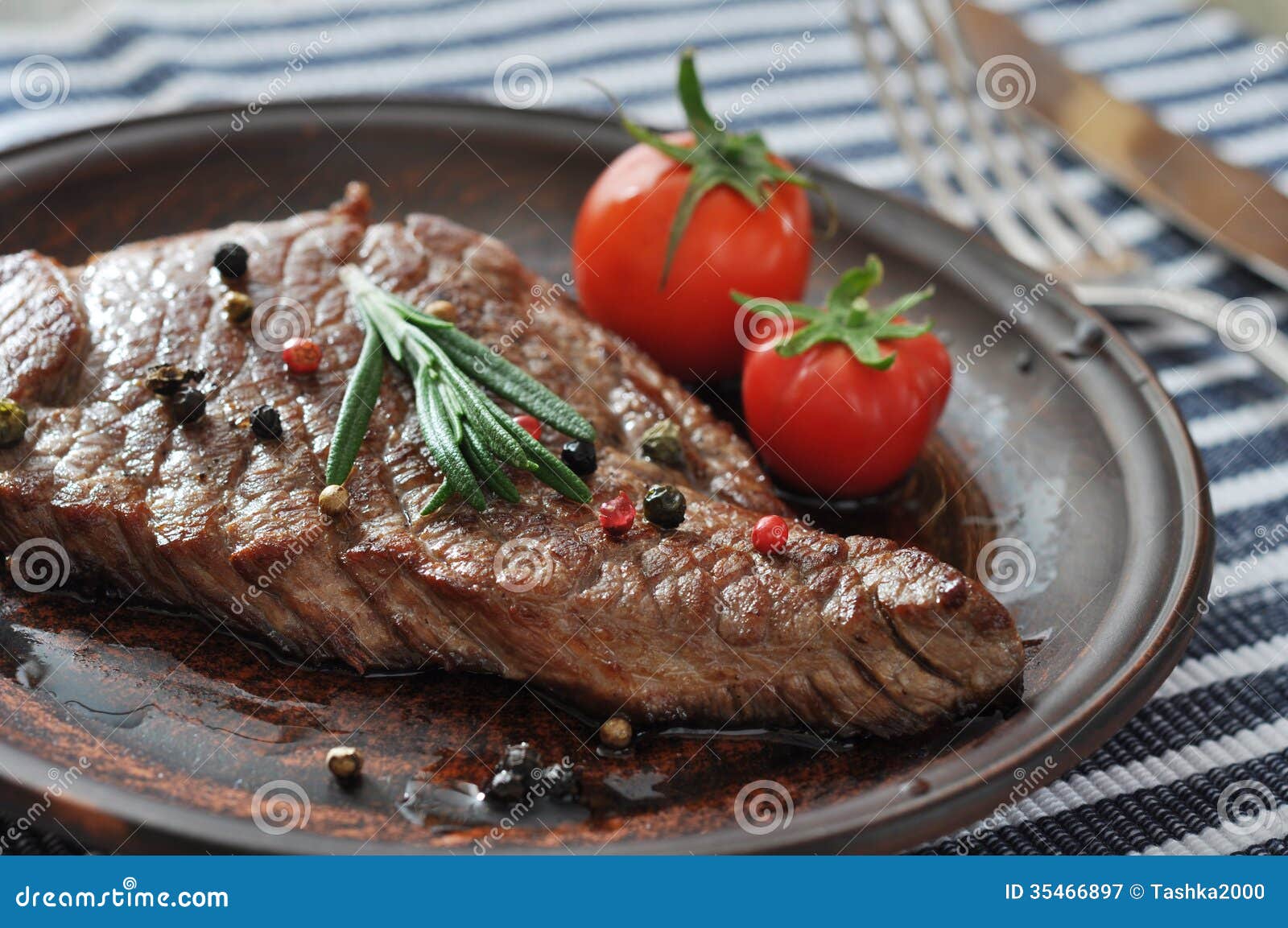 Filete asado a la parrilla imagen de archivo. Imagen de asado - 35466897