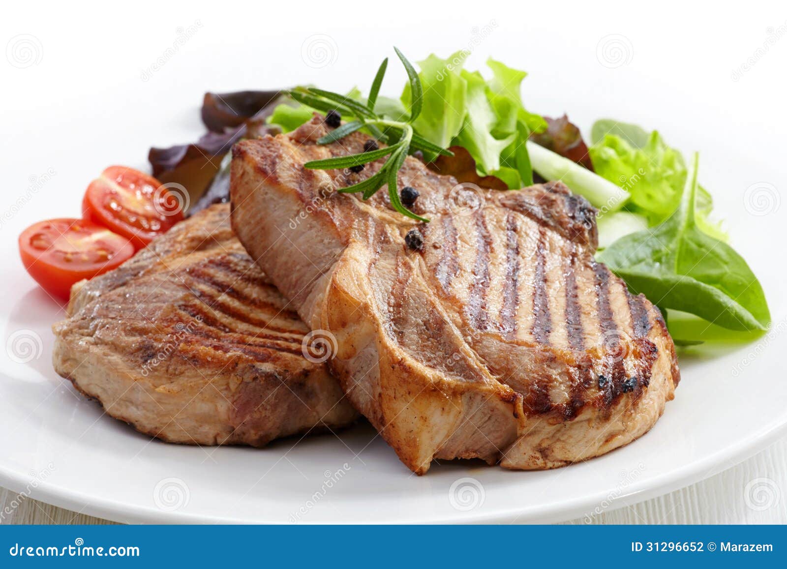 Filete Asado a La Parrilla De La Carne Foto de archivo - Imagen de ...