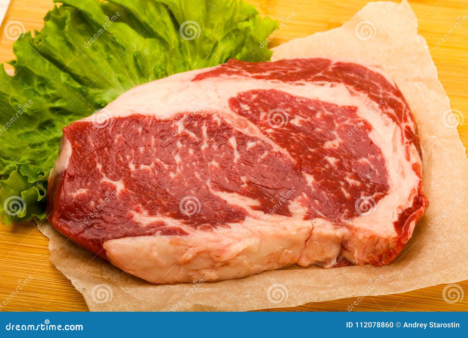 Filete Crudo Del Ojo De La Costilla Foto de archivo - Imagen de fondo ...