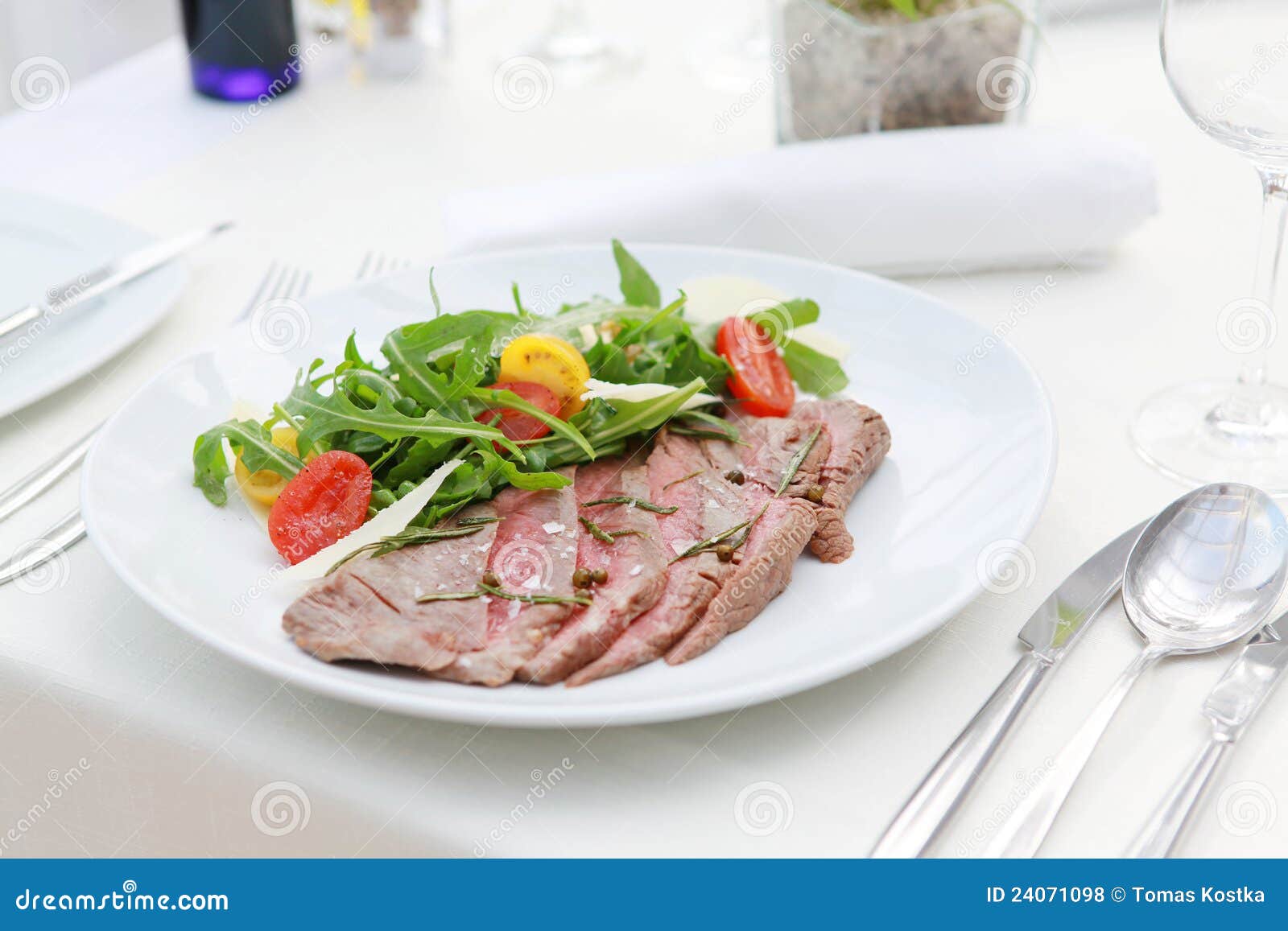 Filete de flanco foto de archivo. Imagen de redondo, costilla - 24071098