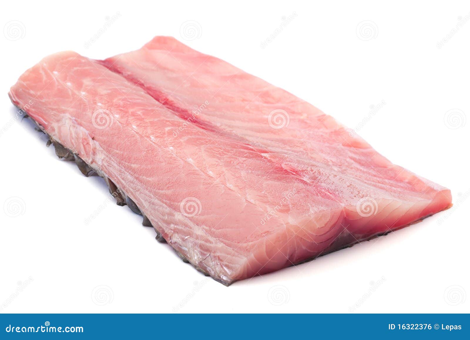 Filete De Plata De La Carpa Foto de archivo - Imagen de primer, aislado ...