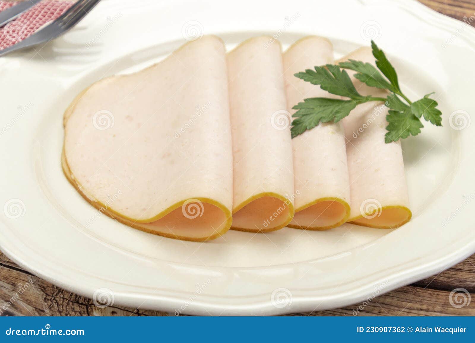 Filete De Pollo Cocido En Un Plato Foto de archivo - Imagen de ...