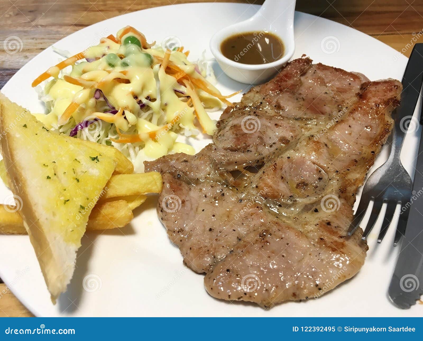 Filete Del Cerdo, Parrilla Del Cerdo Imagen de archivo - Imagen de ...