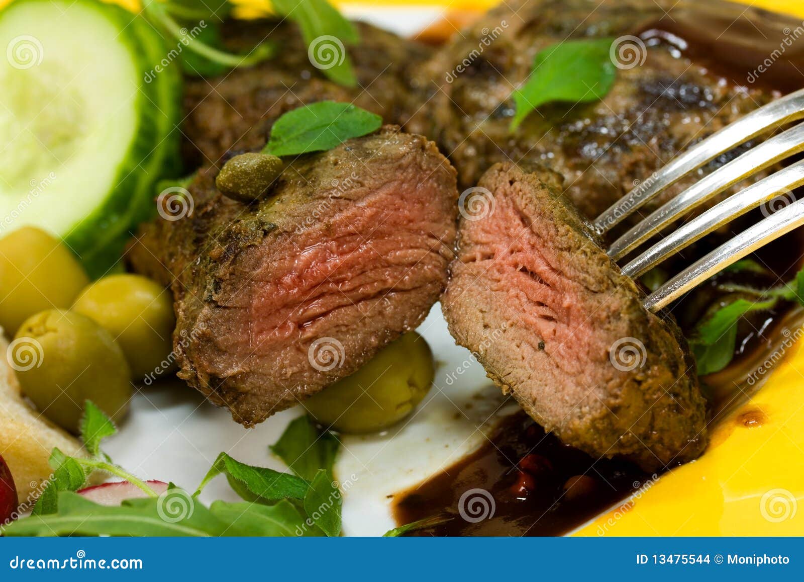 Filete-Solomillo Asado a La Parilla Del Cordero Foto de archivo ...