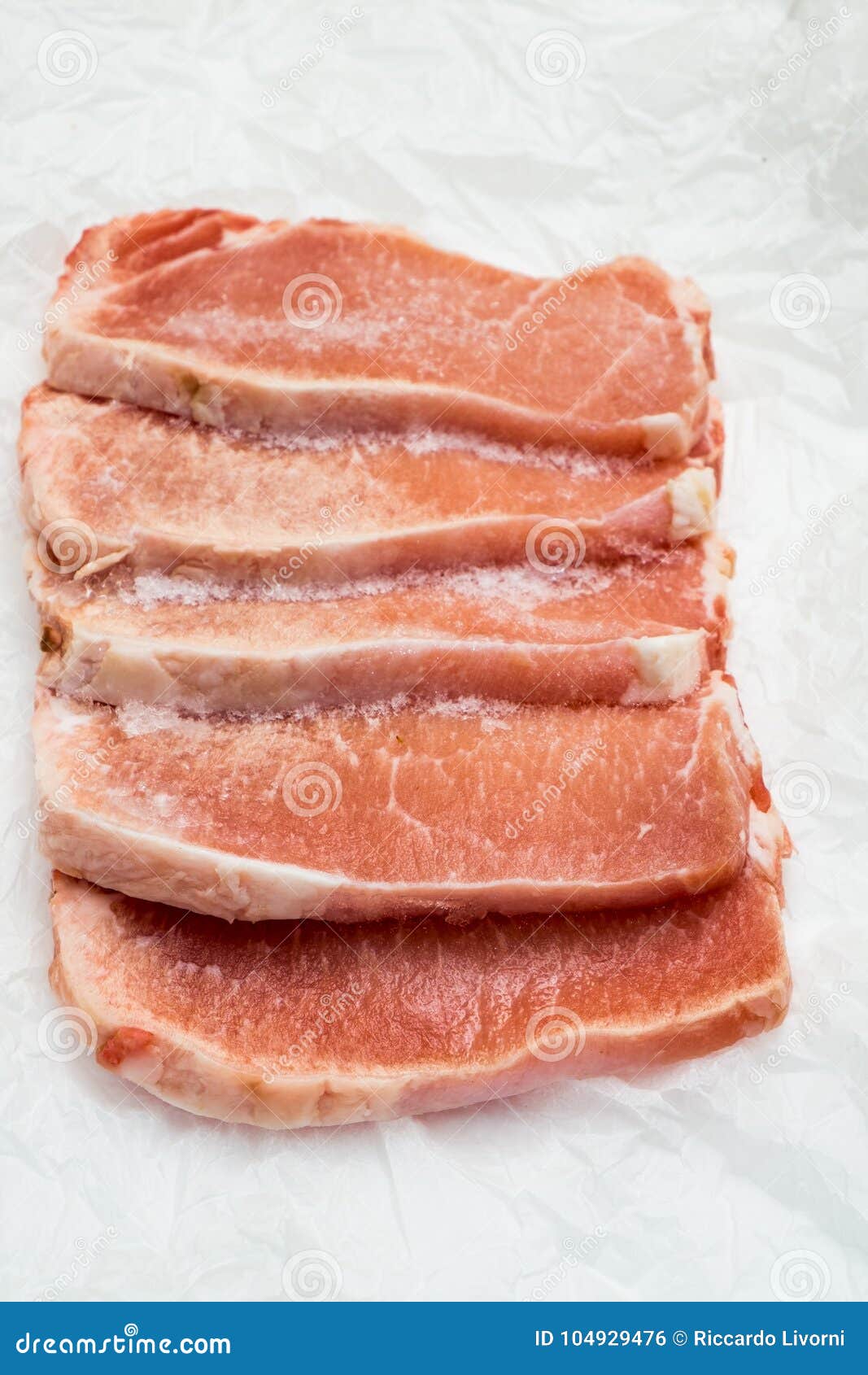 Filetes Congelados De La Carne Foto de archivo - Imagen de dieta, nieve ...