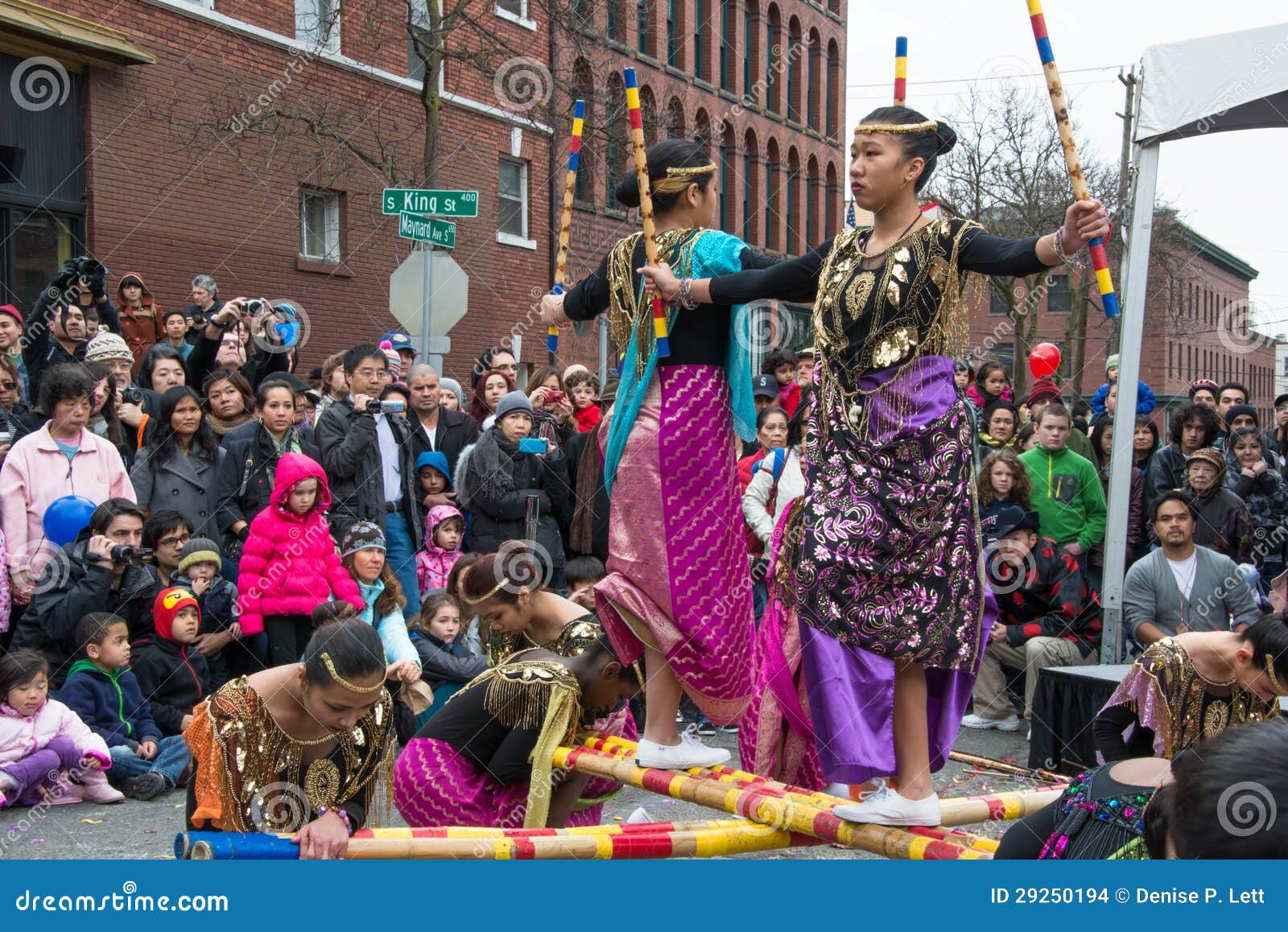 Filipino Traditional Dancers Editorial Stock Image - Image of adults ...