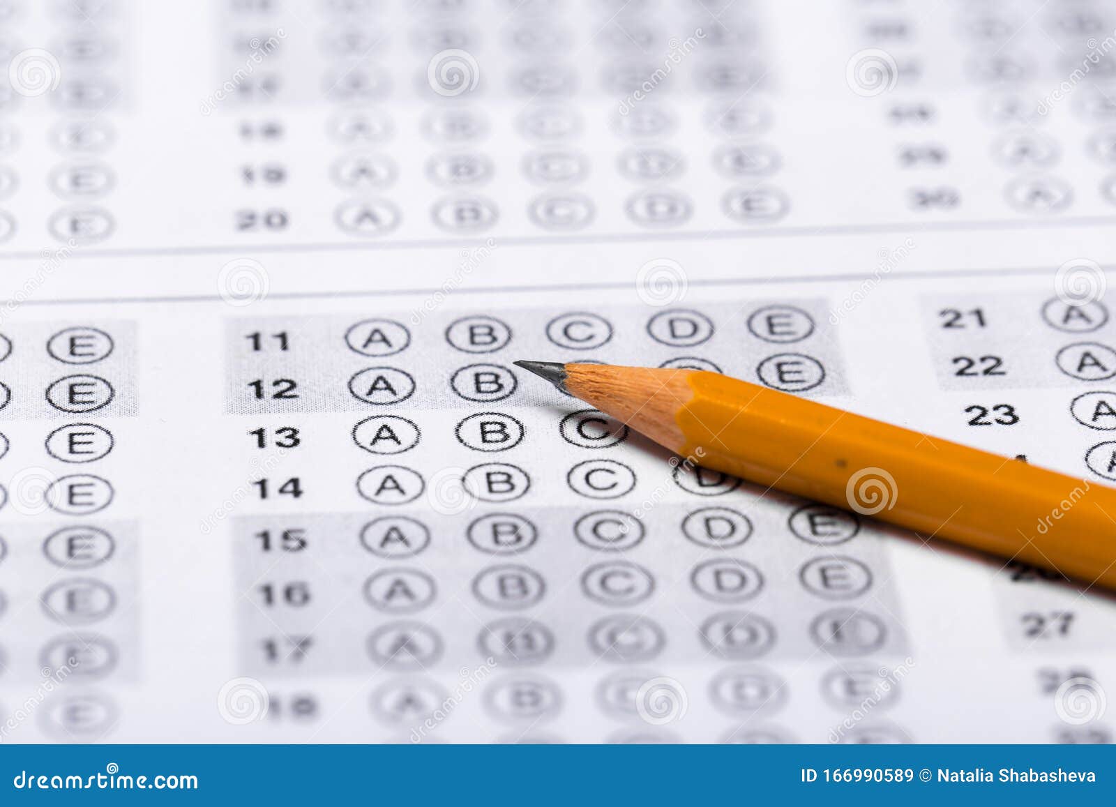 Fill in the Answer Sheet in the Exam with a Pencil Stock Image - Image ...