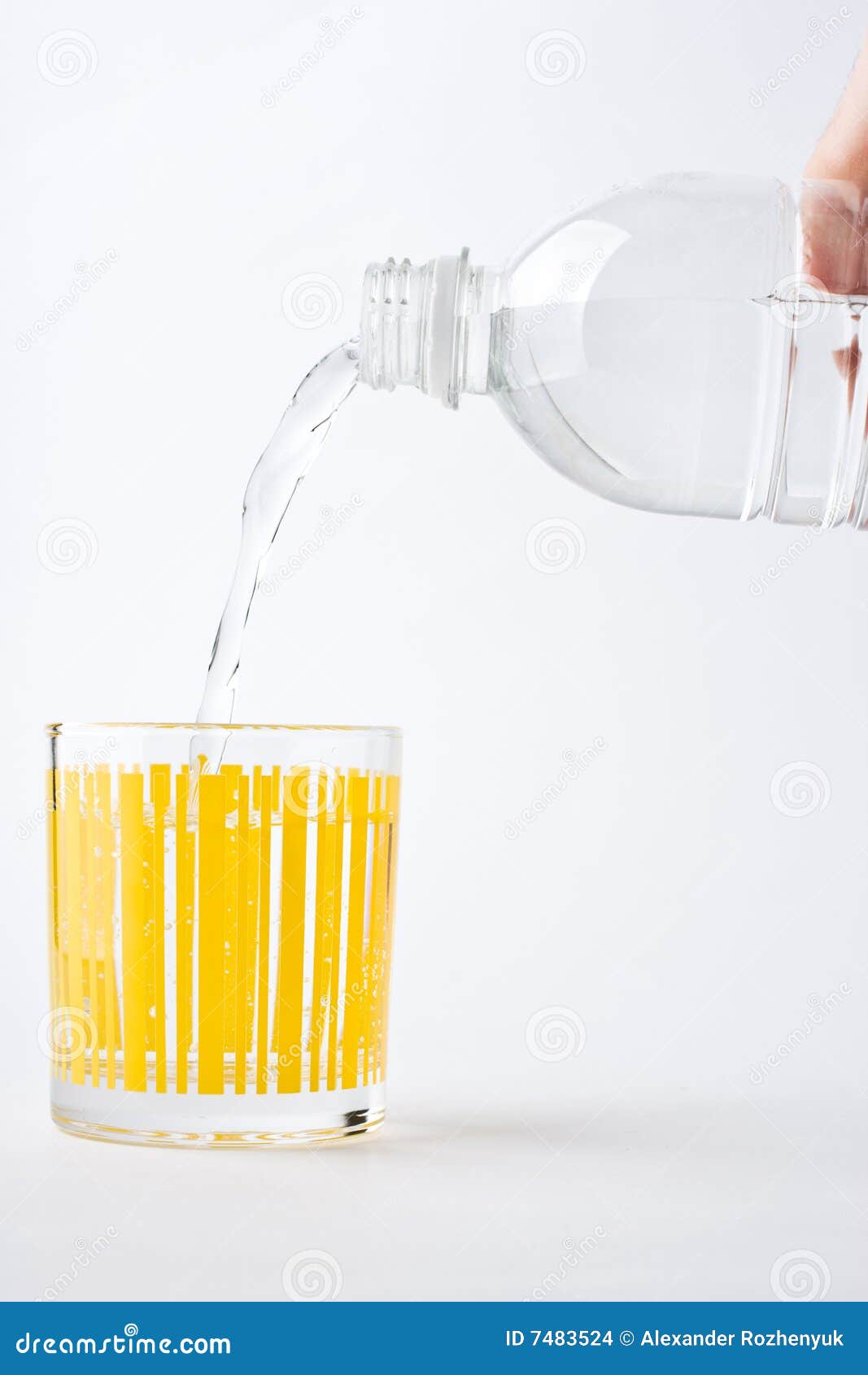 Fill Glass of Mineral Water Stock Photo - Image of freshwater, drink ...