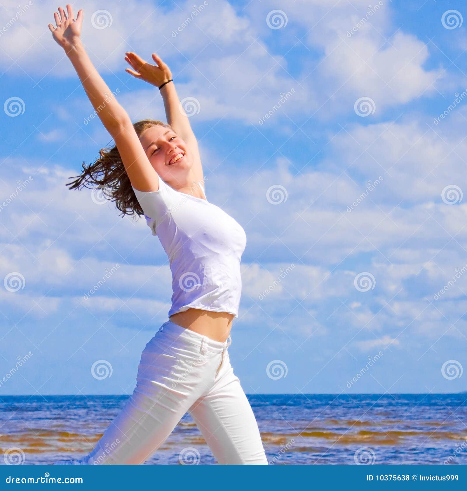 Fille active photo stock. Image du femme, fille, été - 10375638