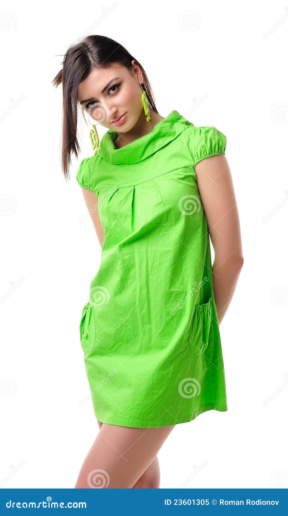 Fille en vert image stock. Image du lifestyle, européen - 23601305